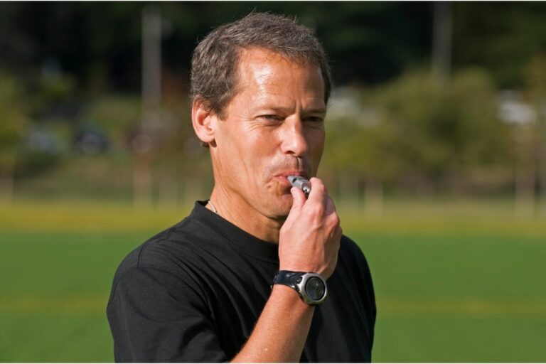 What Makes A Great Soccer Referee? A Quick Guide - The Whistle Line